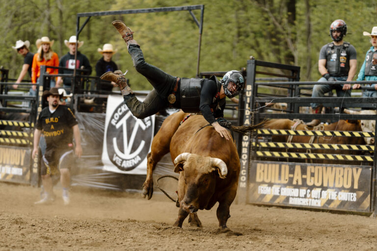 Build A Cowboy Rodeo School – Ohsweken, Ontario | seafindphotography.com